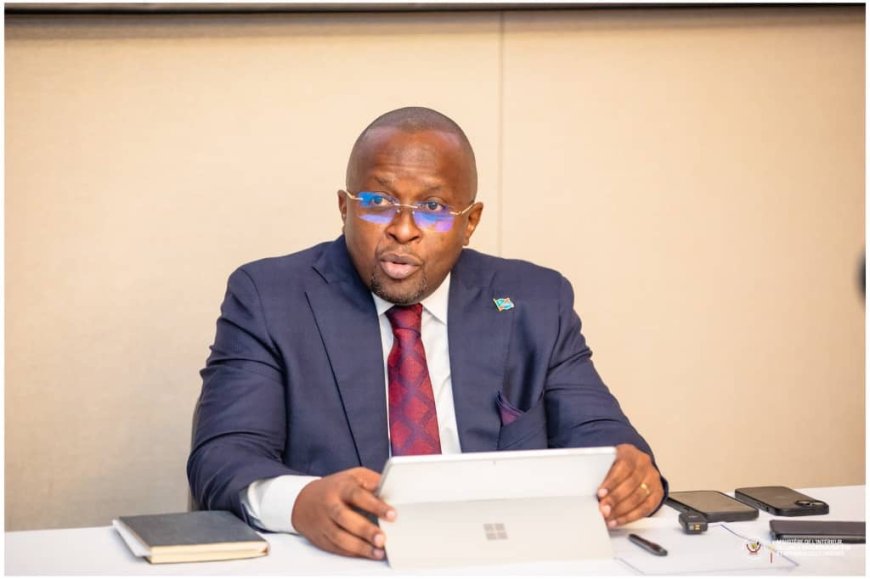 RDC: le Ministère de l'intérieur multiplie des moyens pour la réduction effective des risques ...